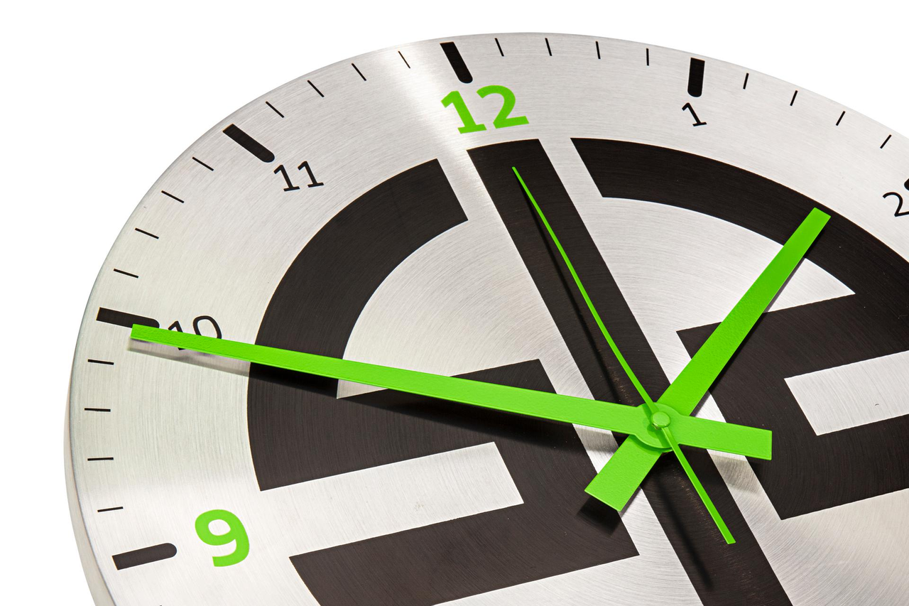 186MGU2210 | Rivermark Wall Clock | Kawasaki